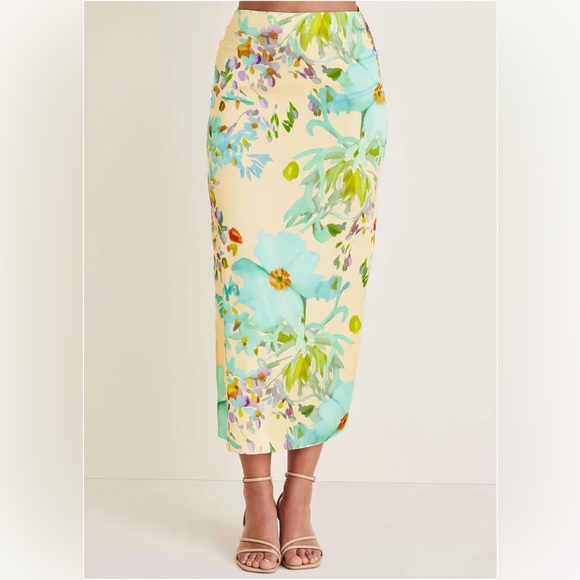VENUS | Skirts | Venus Floral Skirt With Blue And Green Accents | Poshmark